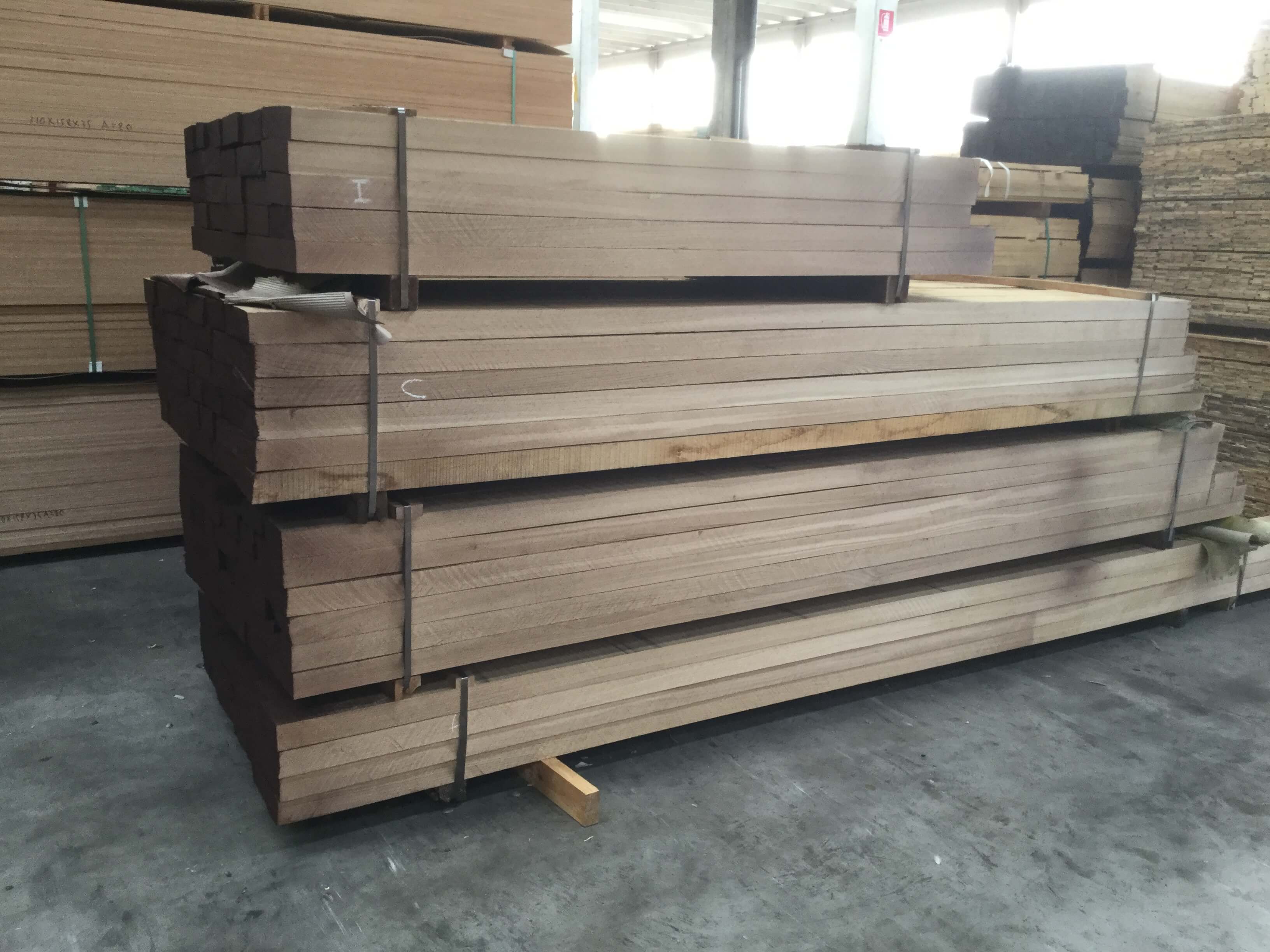 Why Choose Oak? Everything You Need to Know About Oak Hardwood – Timber ...